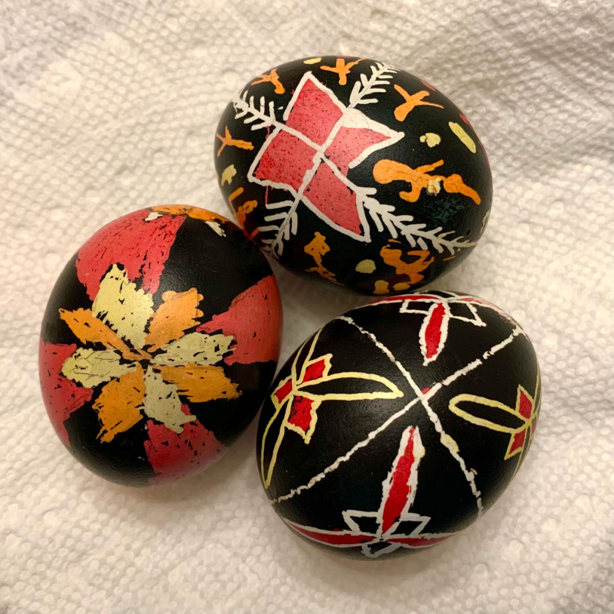 Traditional Ukrainian Easter Eggs: Pysanky Decoration - Ukrainian ...